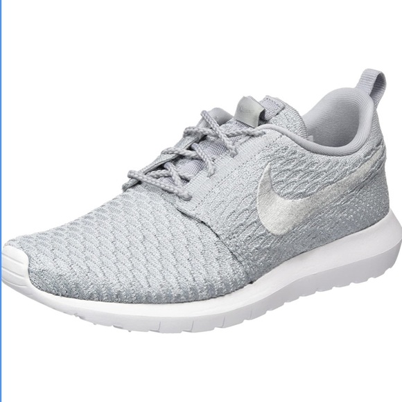 Nike | Shoes | Nike Flyknit Roshe Run | Poshmark